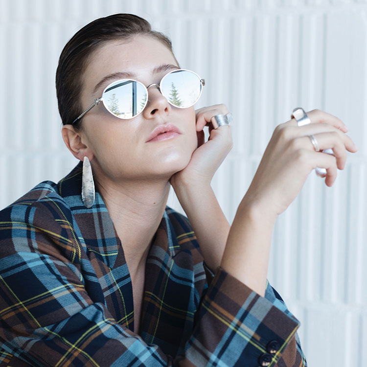 Cercei Del Mundo din Argint – OBSIDIAN | Jewelry With Intention